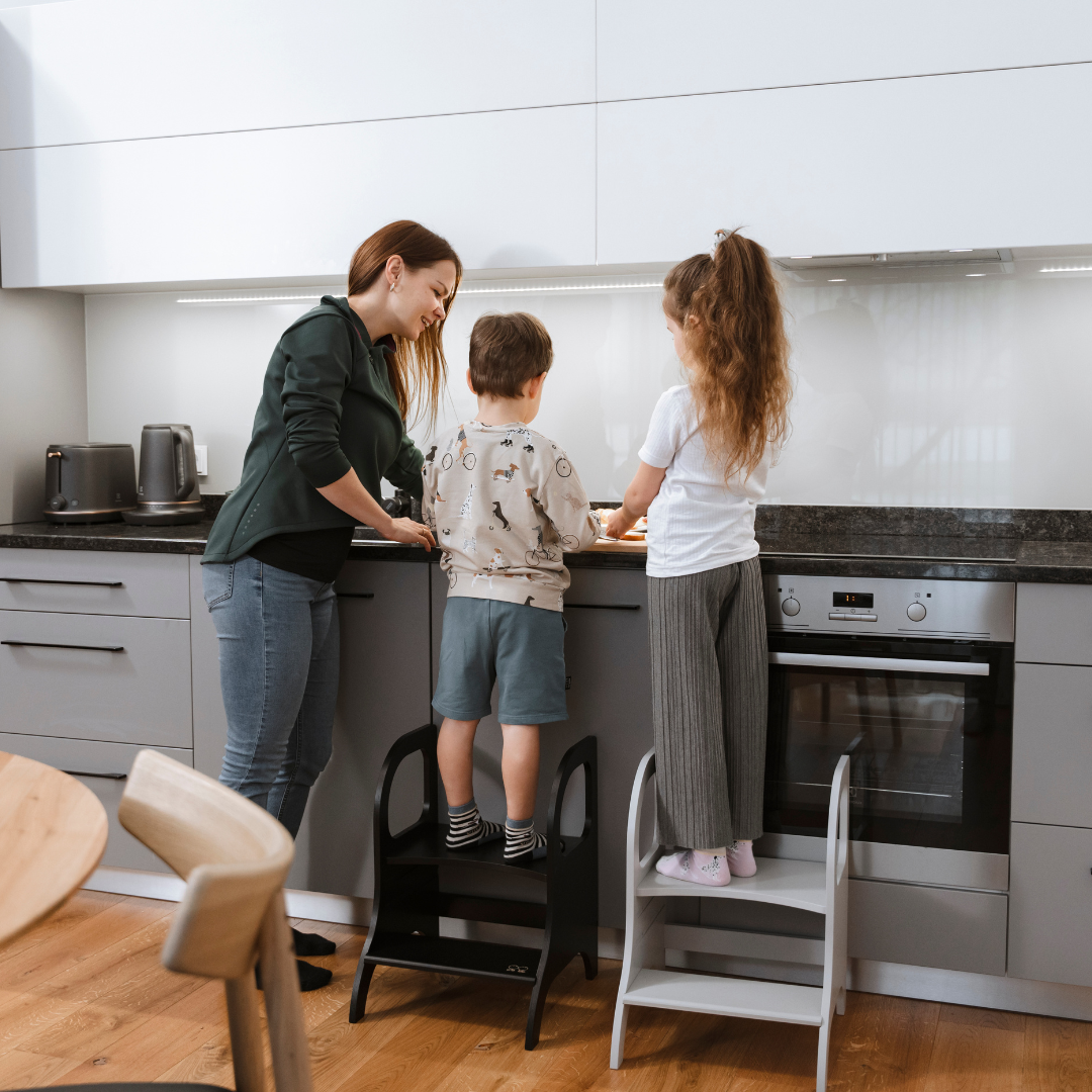 MIIMO® Verstelbare Hoogte Opstapkruk - Zwart – Cocozi