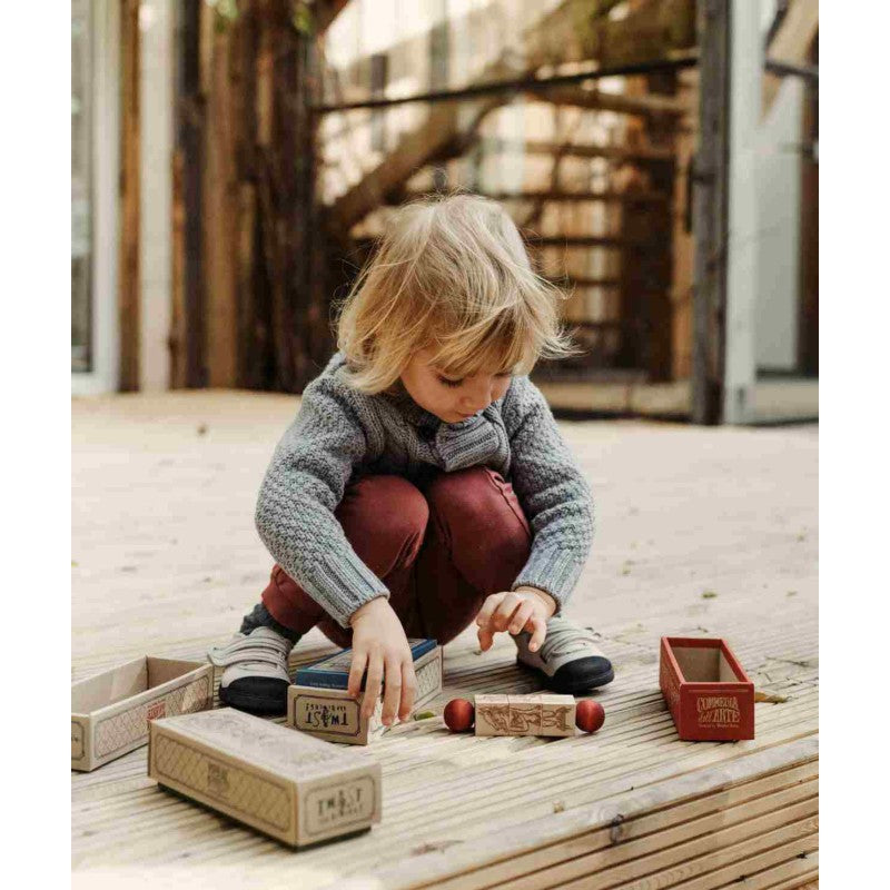 Commedia Dell'Arte Wooden Spinning Puzzle - Natural – Cocozi